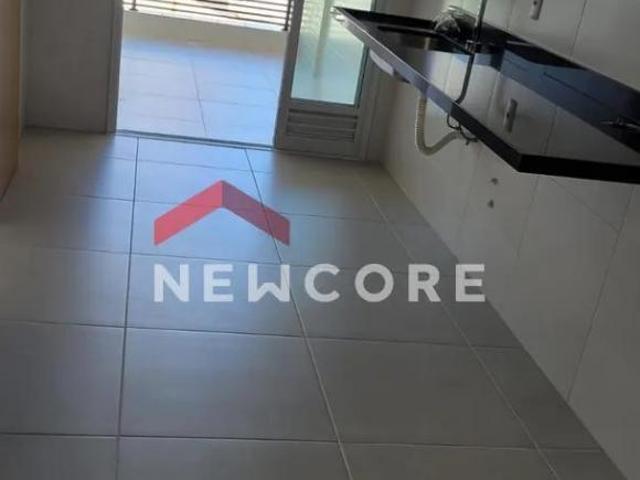 Apartamento em Avenida Ana Costa Gonzaga Santos/SP