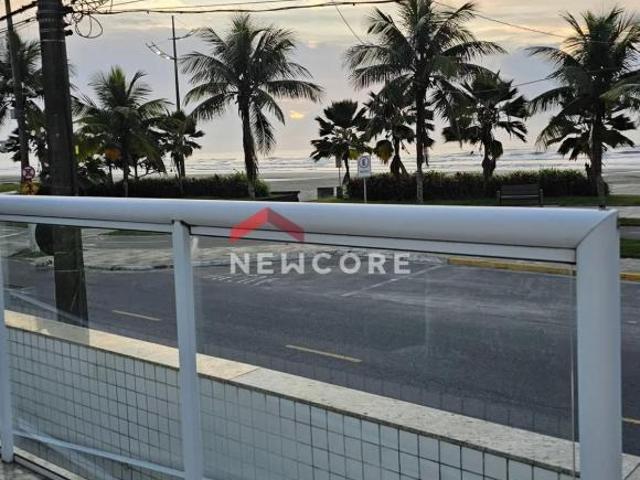Apartamento em Avenida Angelo Perino Maracanã Praia Grande/SP