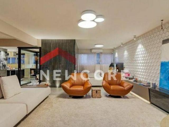 Apartamento em Avenida Arruda Botelho Alto de Pinheiros São Paulo/SP