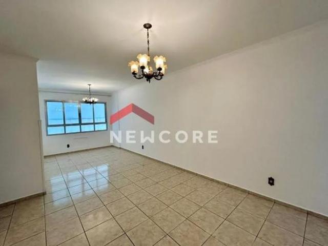 Apartamento em Avenida Barão de Penedo José Menino Santos/SP