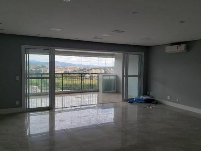 Apartamento em Avenida Bartholomeu de Carlos Jardim Flor da Montanha Guarulhos/SP