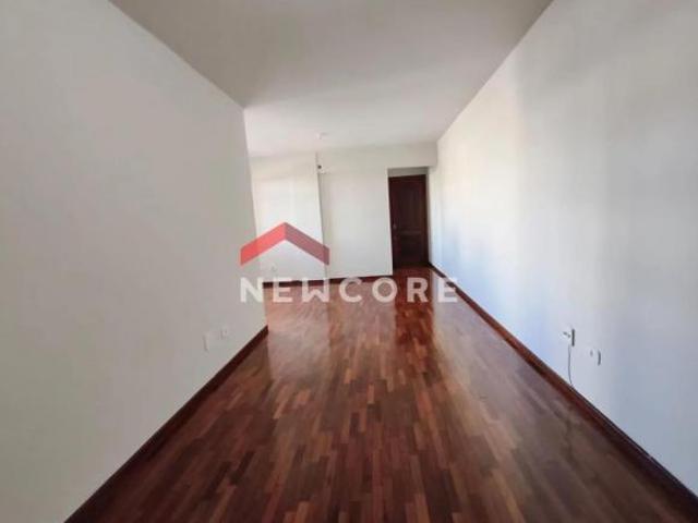 Apartamento em Avenida Brasil Zona 01 Maringá/PR