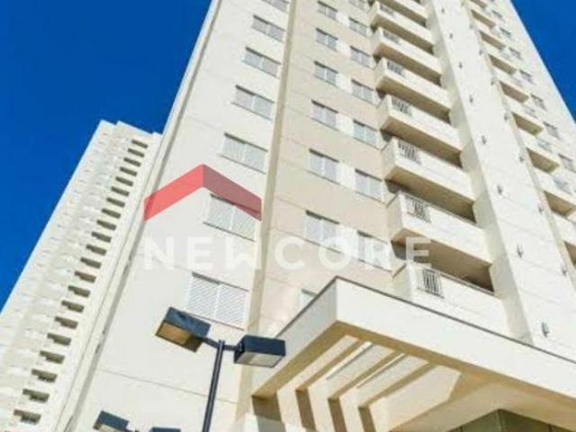 Apartamento em Avenida Celso Garcia Cid Vila Siam Londrina/PR