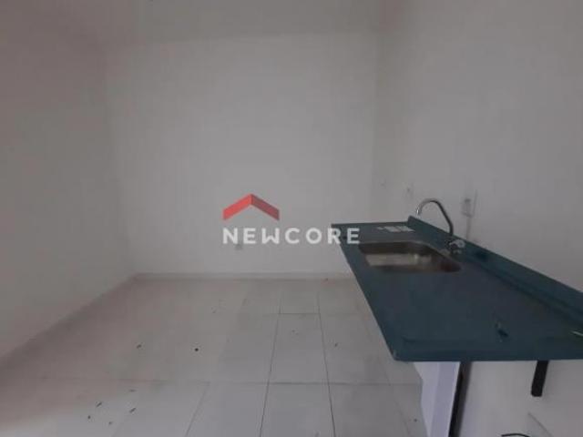 Apartamento em Avenida Comandante Antônio Paiva Sampaio Parque Vitória São Paulo/SP