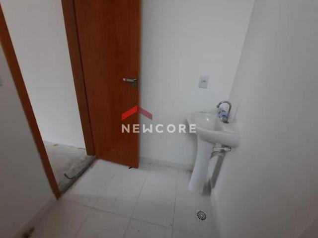 Apartamento em Avenida Comandante Antônio Paiva Sampaio Parque Vitória São Paulo/SP