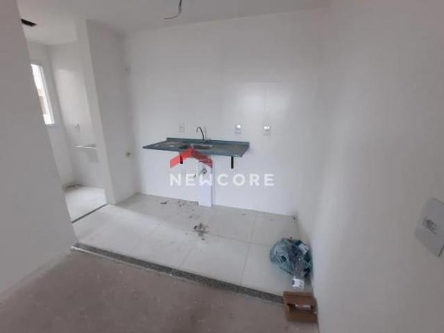 Apartamento em Avenida Comandante Antônio Paiva Sampaio Parque Vitória São Paulo/SP