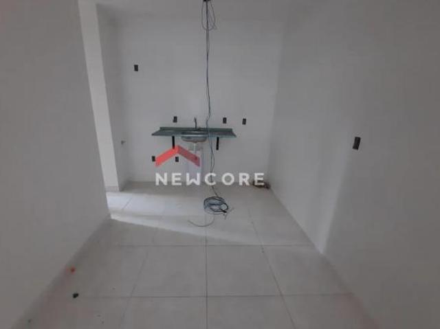Apartamento em Avenida Comandante Antônio Paiva Sampaio Parque Vitória São Paulo/SP