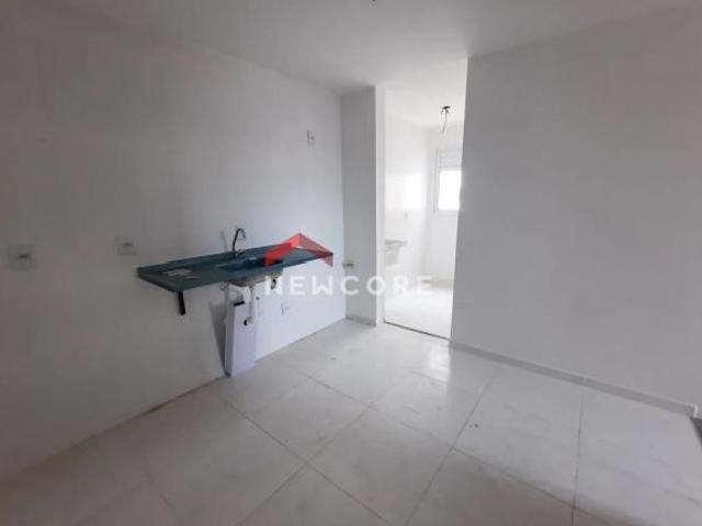 Apartamento em Avenida Comandante Antônio Paiva Sampaio Parque Vitória São Paulo/SP