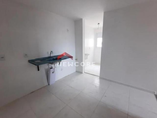 Apartamento em Avenida Comandante Antônio Paiva Sampaio Parque Vitória São Paulo/SP
