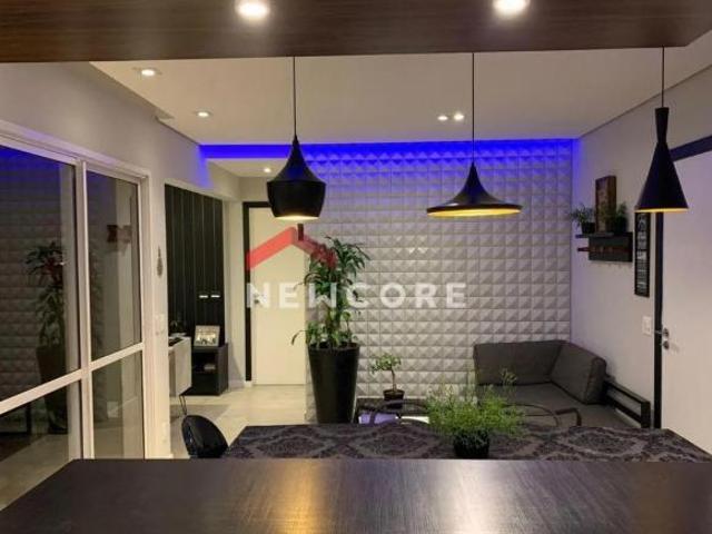 Apartamento em Avenida Copacabana Dezoito do Forte Empresarial/Alphaville. Barueri/SP
