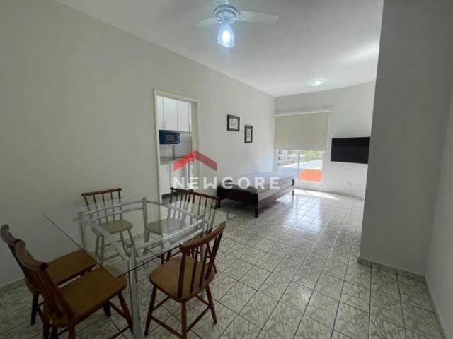 Apartamento em Avenida Desembargador Plínio de Carvalho Pinto Enseada Guarujá/SP