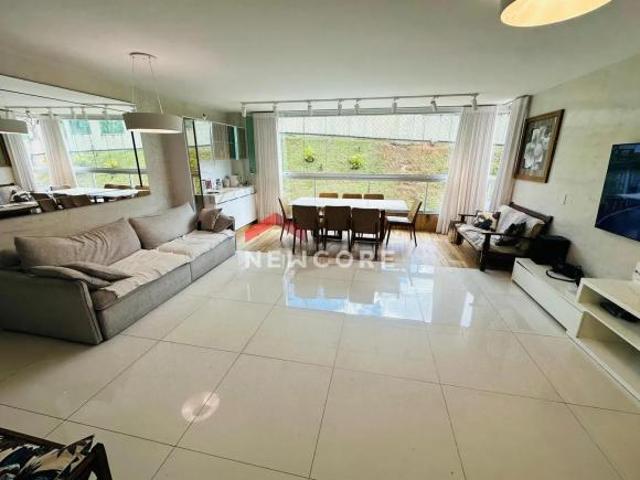 Apartamento em Avenida Deputado Cristóvam Chiaradia Buritis Belo Horizonte/MG