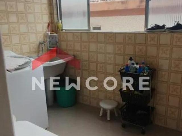 Apartamento em Avenida Dino Bueno Ponta da Praia Santos/SP