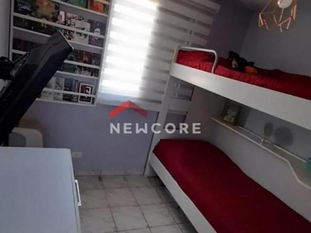 Apartamento em Avenida Doutor Assis Ribeiro Engenheiro Goulart São Paulo/SP