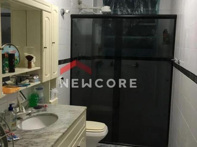 Apartamento em Avenida Doutor Bernardino de Campos Campo Grande Santos/SP