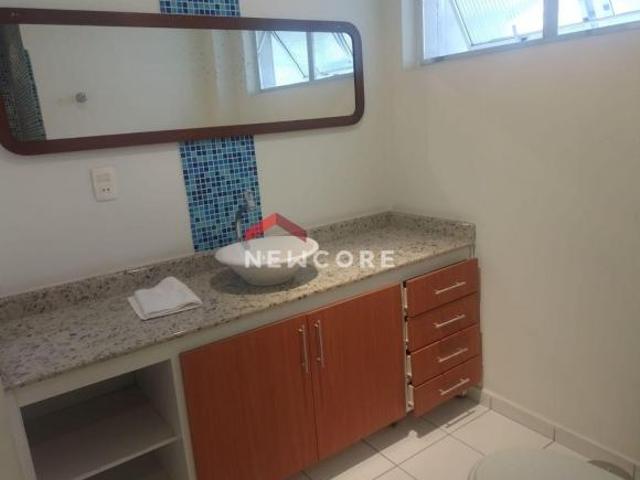 Apartamento em Avenida Doutor Bernardino de Campos Gonzaga Santos/SP