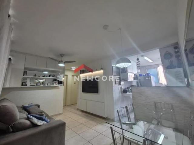 Apartamento em Avenida Doutor Carlos de Campos Vila Industrial Campinas/SP