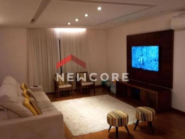 Apartamento em Avenida Doutor Epitácio Pessoa Boqueirão Santos/SP