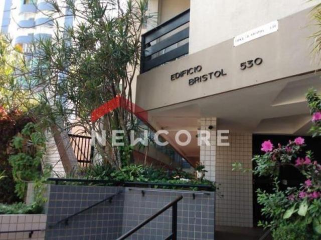 Apartamento em Avenida Embaixador Pedro de Toledo Centro São Vicente/SP