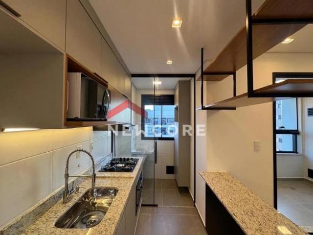 Apartamento em Avenida Engenheiro Carlos Reinaldo Mendes Além Ponte Sorocaba/SP
