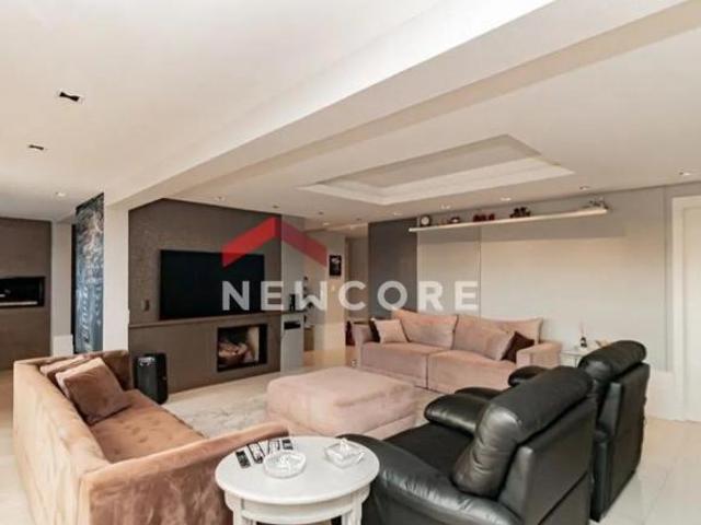 Apartamento em Avenida Ferdinand Kisslinger Jardim Europa Porto Alegre/RS