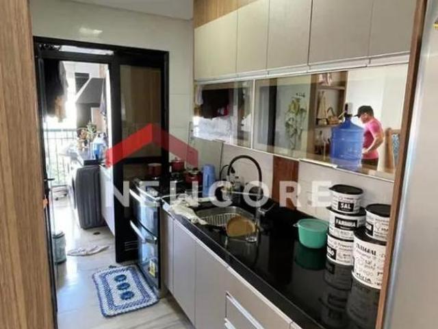 Apartamento em Avenida Franz Voegeli Continental Osasco/SP