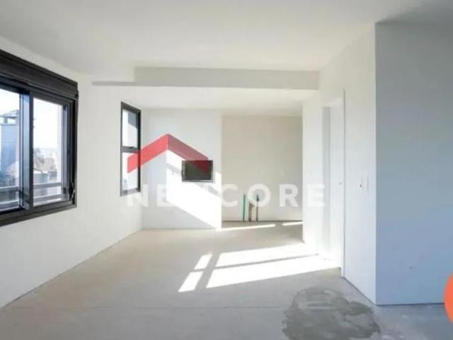 Apartamento em Avenida Francisco Petuco Boa Vista Porto Alegre/RS