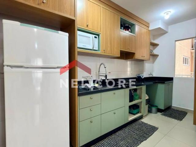 Apartamento em Avenida Guedner Zona 08 Maringá/PR