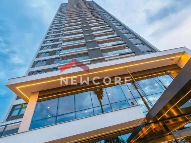 Apartamento em Avenida Guedner Zona 08 Maringá/PR