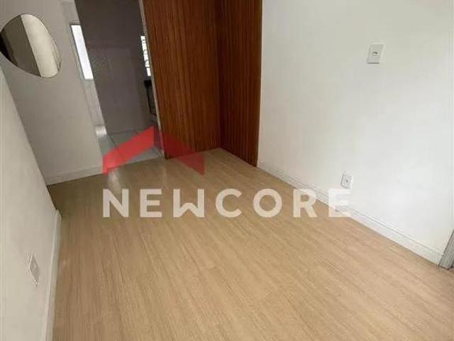 Apartamento em Avenida Guilhermina Guilhermina Praia Grande/SP