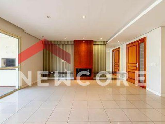Apartamento em Avenida Ganzo Menino Deus Porto Alegre/RS
