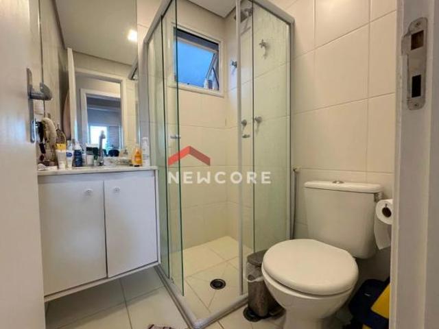 Apartamento em Avenida General Francisco Glycerio Gonzaga Santos/SP