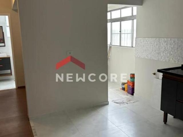 Apartamento em Avenida General Mac Arthur Vila Lageado São Paulo/SP