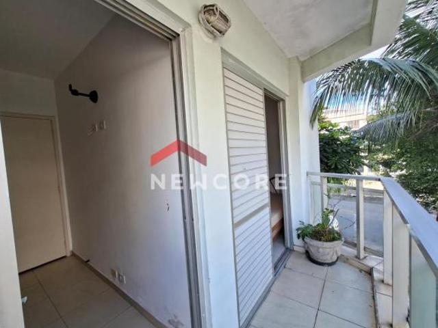 Apartamento em Avenida Gérson Maturani Enseada Guarujá/SP