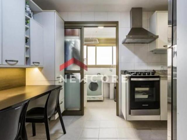 Apartamento em Avenida Getúlio Vargas Menino Deus Porto Alegre/RS