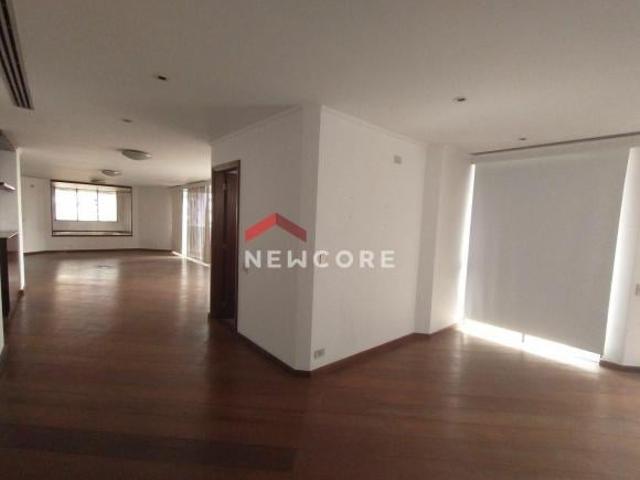 Apartamento em Avenida Giovanni Gronchi Vila Andrade São Paulo/SP