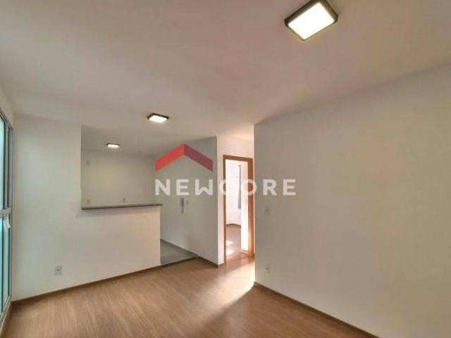 Apartamento em Avenida Governador Orestes Quercia Altos do Jaraguá Araraquara/SP