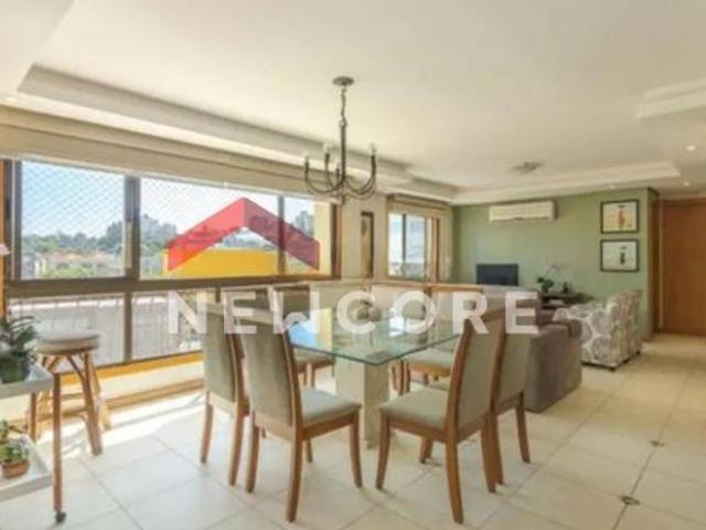 Apartamento em Avenida Grécia Passo da Areia Porto Alegre/RS