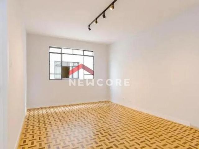 Apartamento em Avenida Iguaçu Água Verde Curitiba/PR