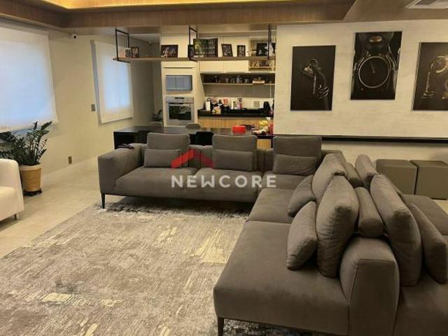 Apartamento em Avenida Iraí Indianópolis São Paulo/SP