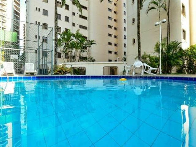 Apartamento em Avenida Jurucê 185 Moema São Paulo/SP