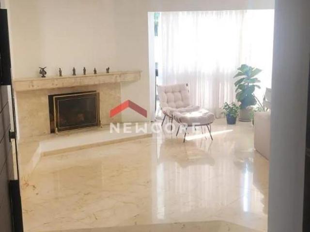 Apartamento em Avenida Jandira Indianópolis São Paulo/SP