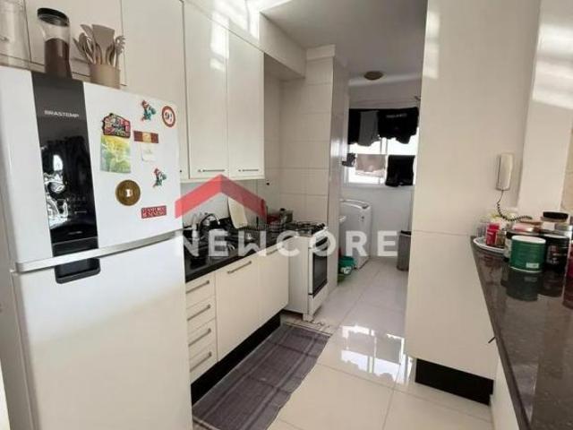 Apartamento em Avenida José Munia Jardim Francisco Fernandes São José do Rio Preto/SP