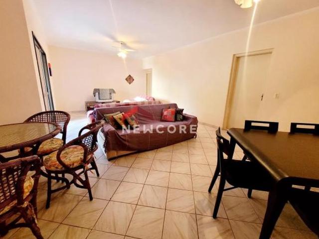Apartamento em Avenida Leomil Barra Funda Guarujá/SP