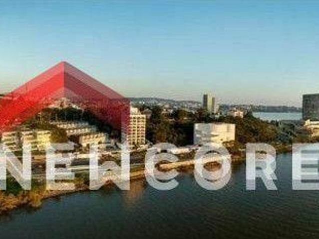 Apartamento em Avenida Padre Cacique Praia de Belas Porto Alegre/RS