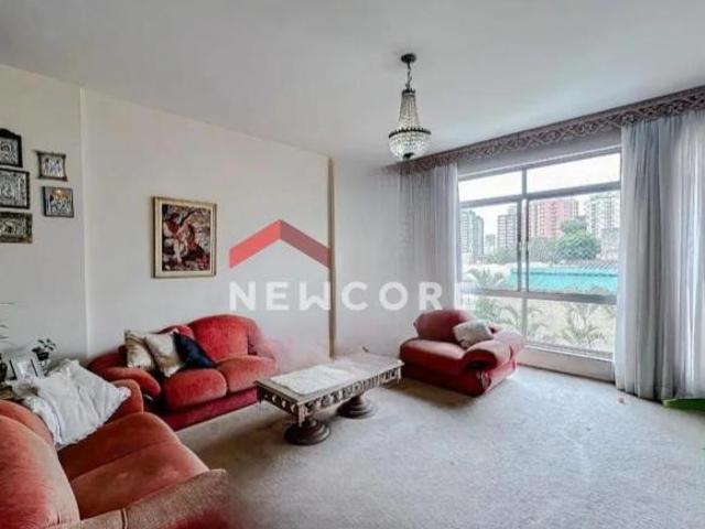 Apartamento em Avenida Paes de Barros Mooca São Paulo/SP
