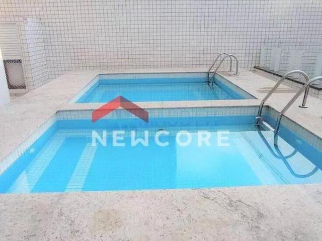 Apartamento em Avenida Paris Boqueirão Praia Grande/SP