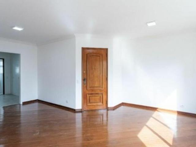 Apartamento em Avenida Pavão Indianópolis São Paulo/SP