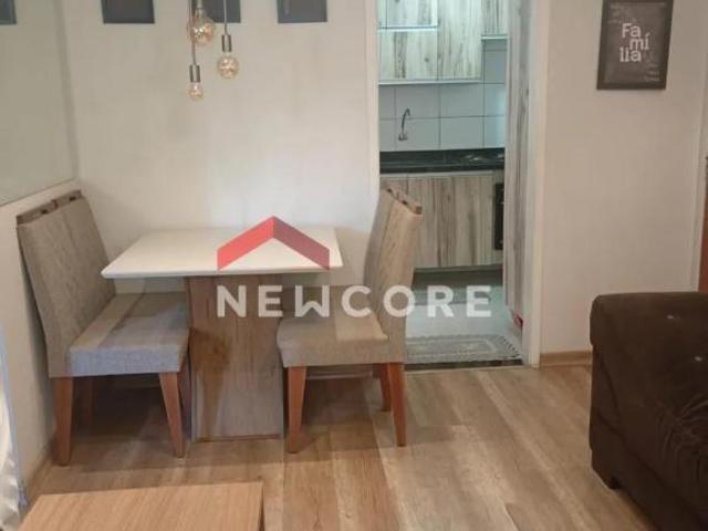 Apartamento em Avenida Pedro de Souza Lopes Vila Galvão Guarulhos/SP