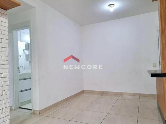 Apartamento em Avenida Pires do Rio Vila Taquari São Paulo/SP